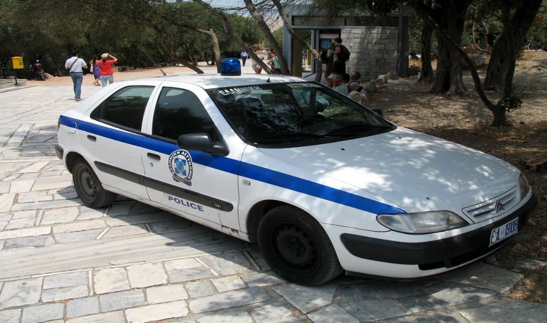 Συνταξιούχος εκπαιδευτικός παρενόχλησε νεαρή σε ΚΤΕΛ